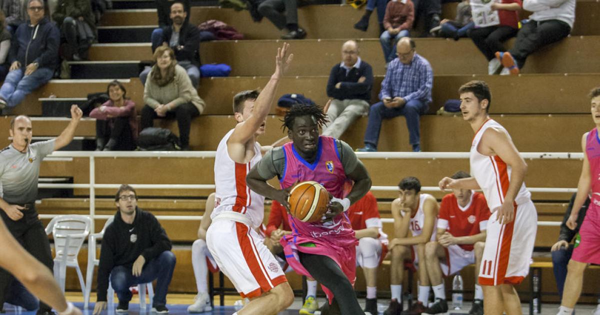 Pape Mbaye continuarà un any més a l'Ibersol CBT