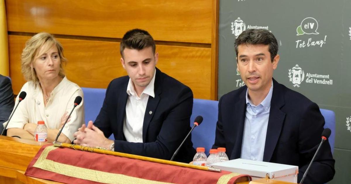 Kenneth Martínez nuevo alcalde del Vendrell por mayoría absoluta