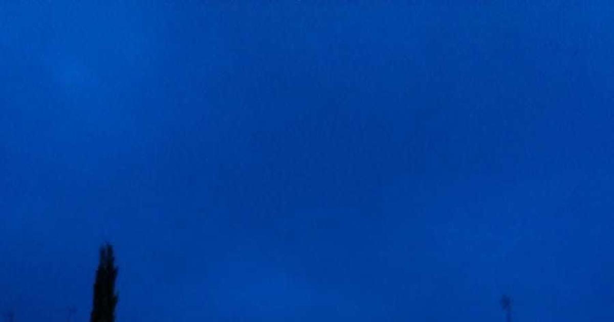 El rellotge Borges de la plaça Prim de Reus demana quedar-se a casa