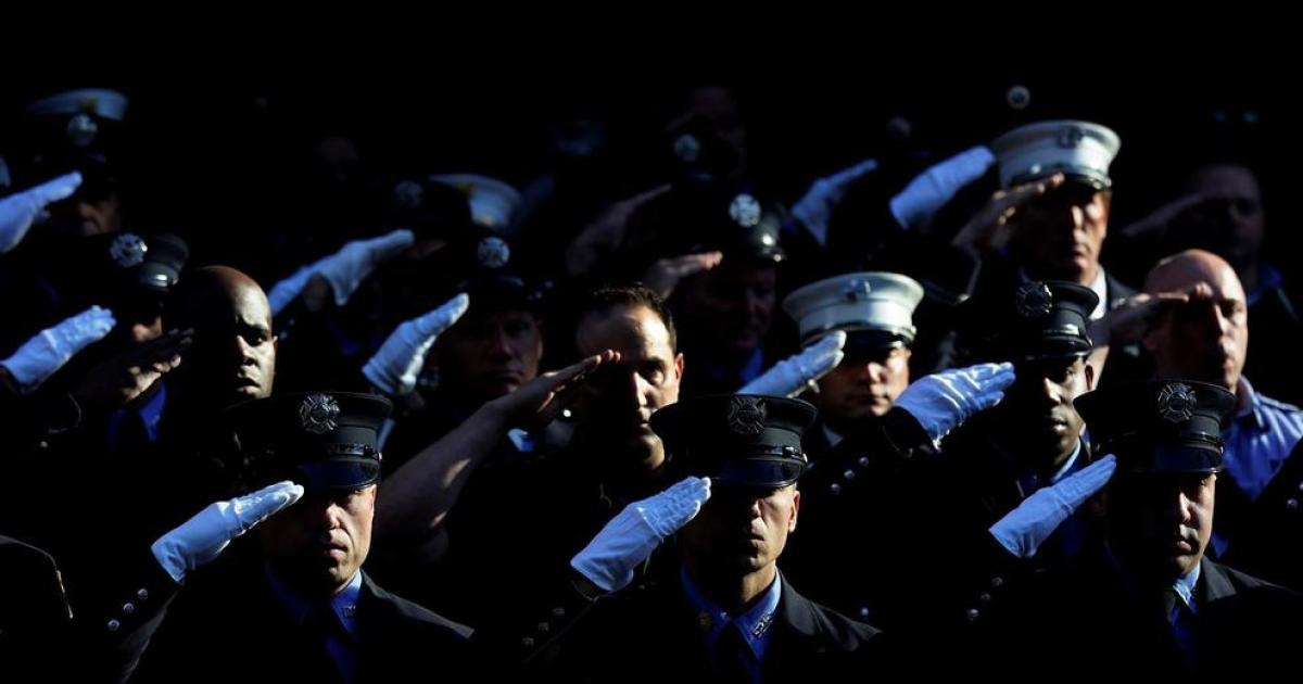 El FBI desclasifica un documento del 11-S que evidencia relaciones ...