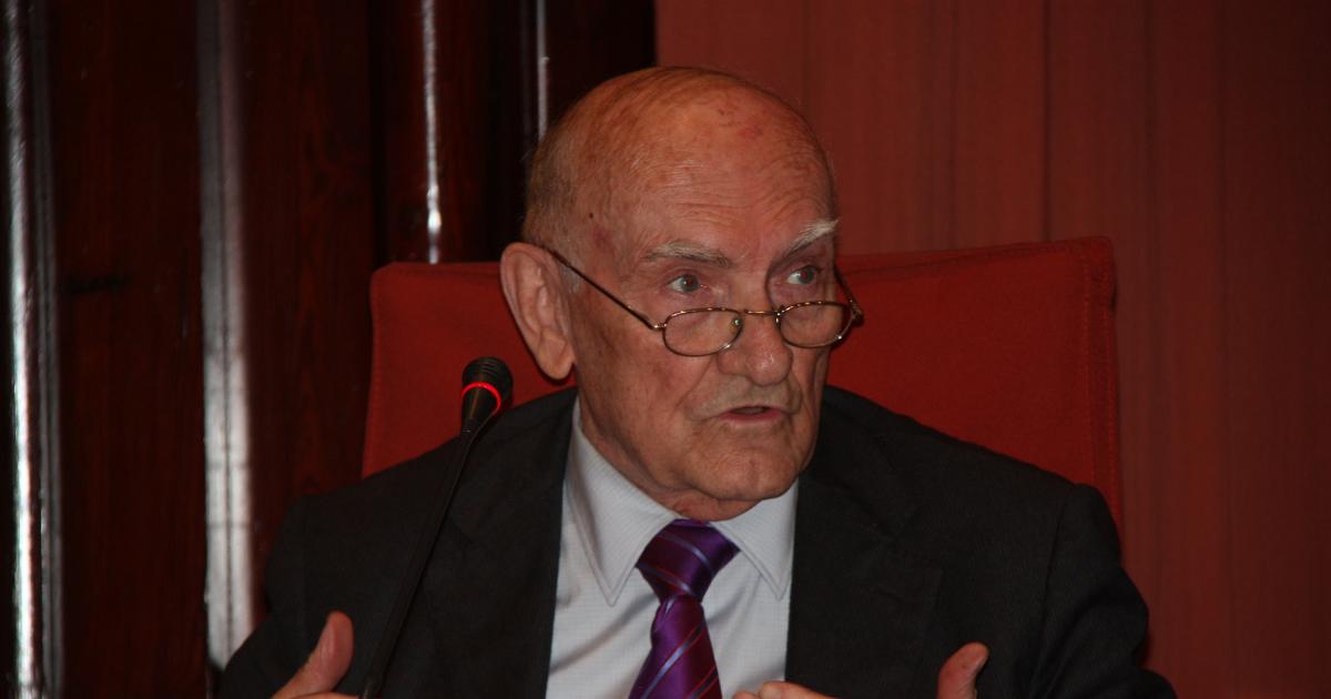 Muere a los 91 años Gabriel Ferraté, exrector de la UPC y de la UOC ...