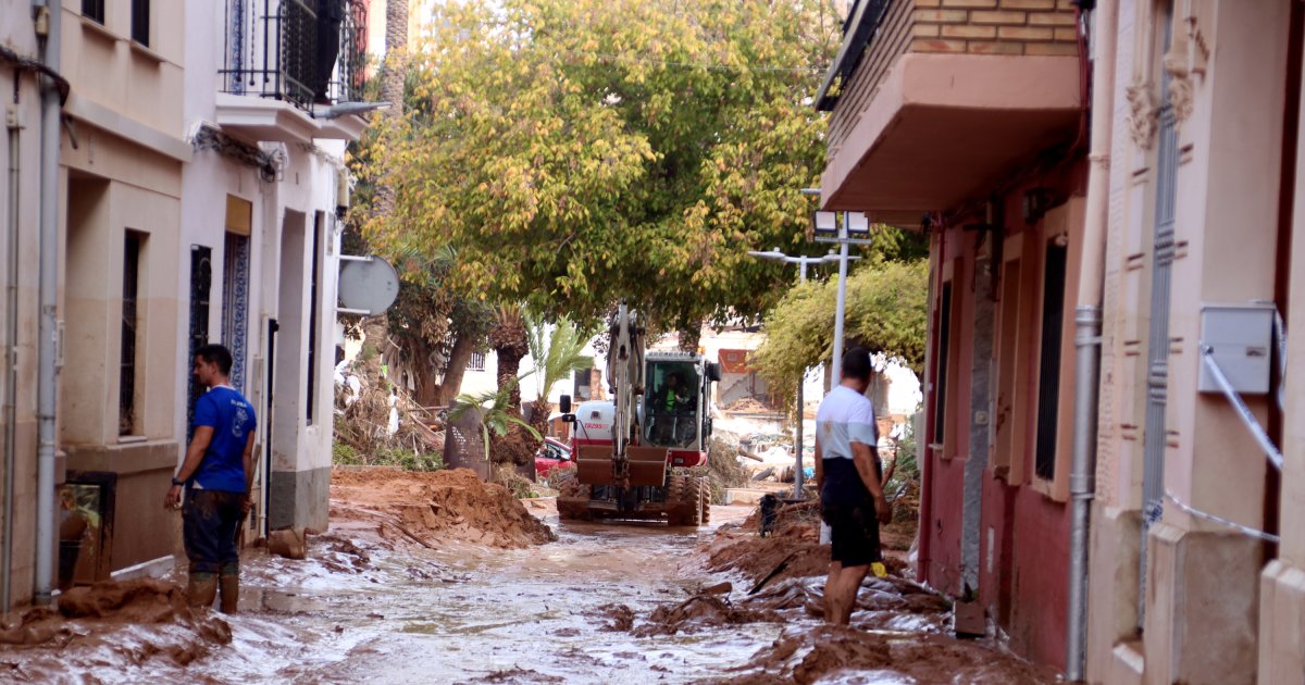 Una vecina de Picanya dice que será difícil volver a la normalidad