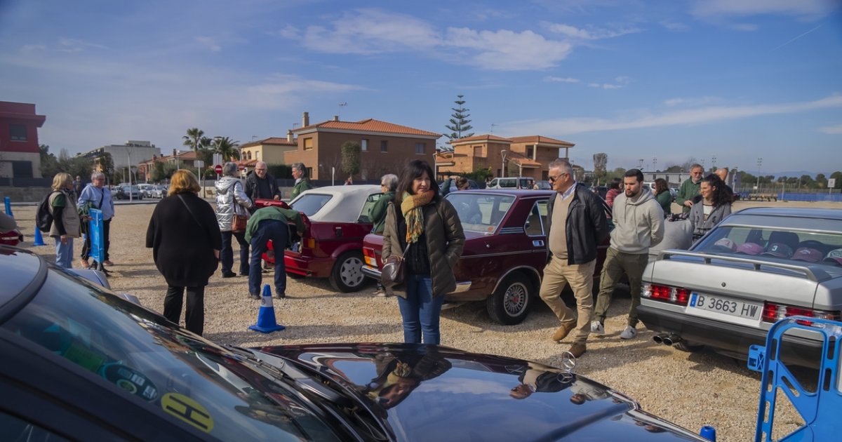 Mira les imatges dels cotxes clàssics a Vila-seca
