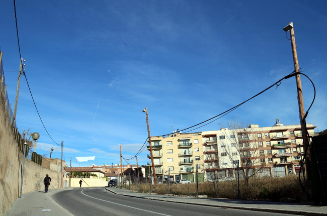 Valls destina prop de 900.000 euros a millorar l'asfalt i enllumenat de ...