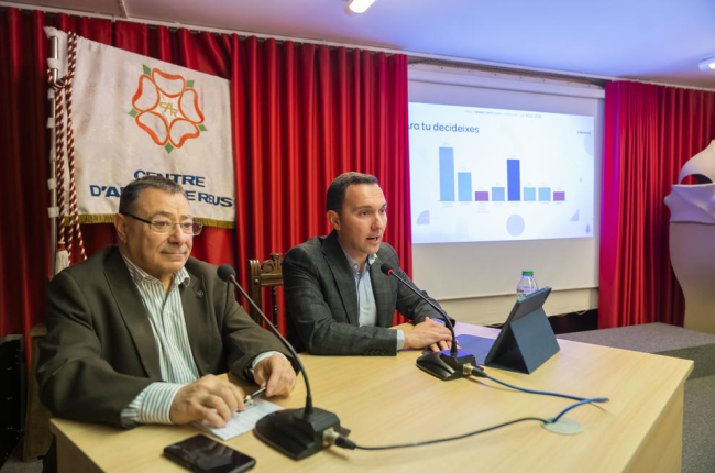 Daniel Rubio insta a «escollir pels noms» i no per les sigles