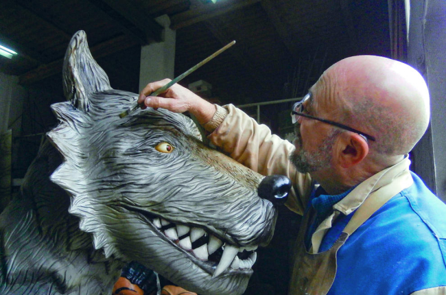 El nuevo elemento festivo de Pere i la Lloba se presenta el domingo en Reus