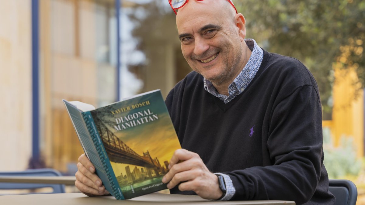 Xavier Bosch: «La vida la vivim endavant, però l’entenem cap enrere»