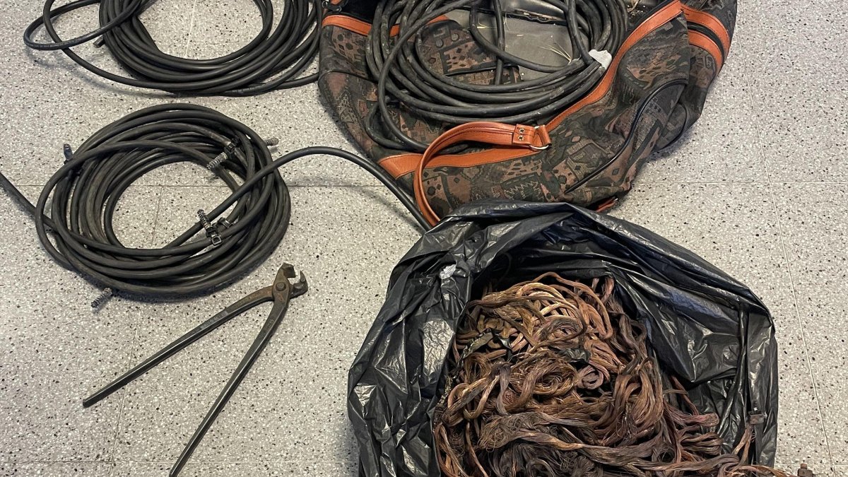 Detienen a dos hombres por sustraer cables de cobre en la Conca de Barberà