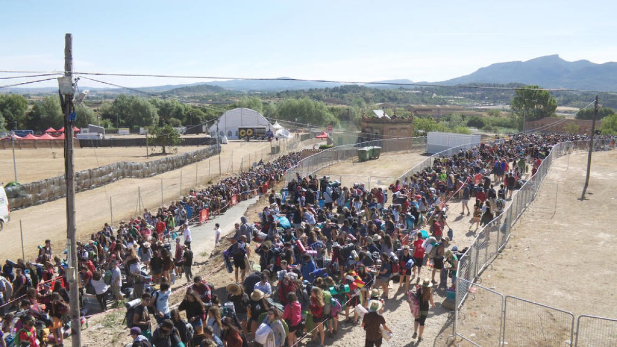 L'Acampada Jove obre portes