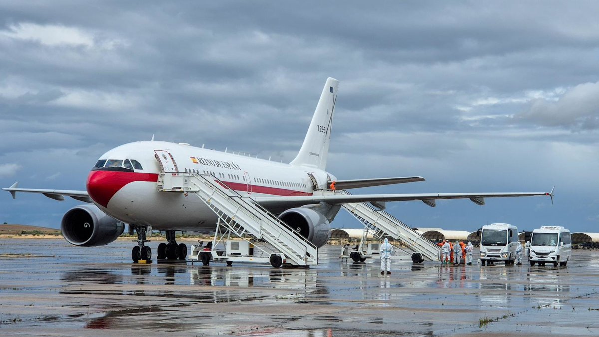 Llegan al hospital de Madrid los españoles evacuados del crucero con el ...