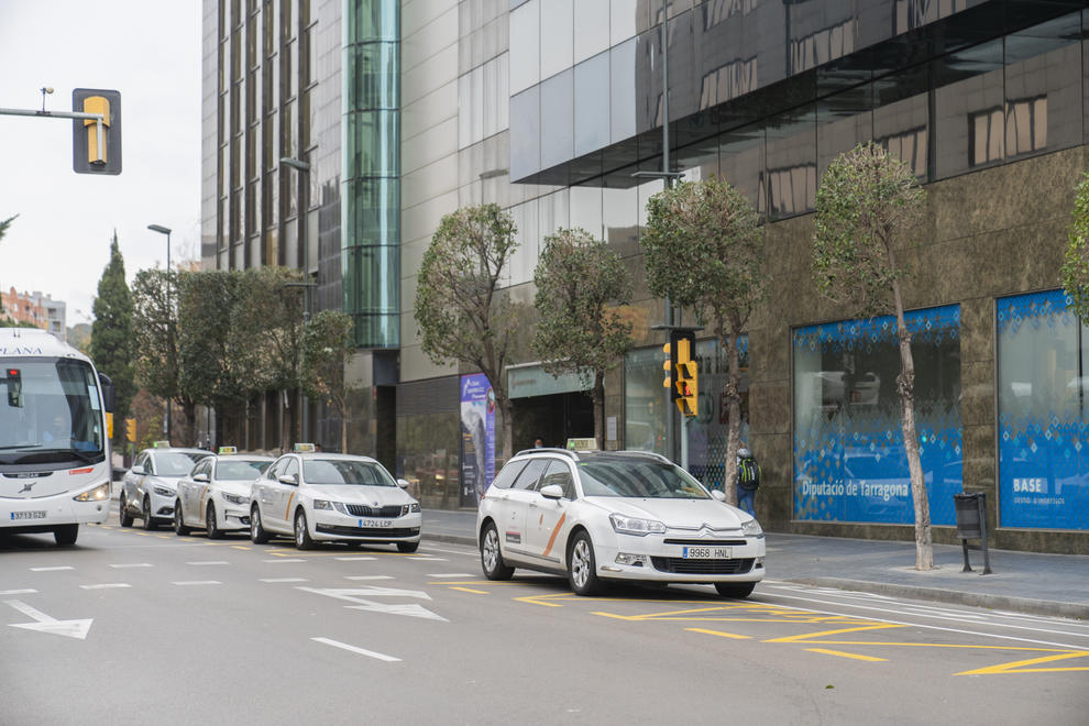 Tarragona, entre las ciudades más caras de España para ir en taxi