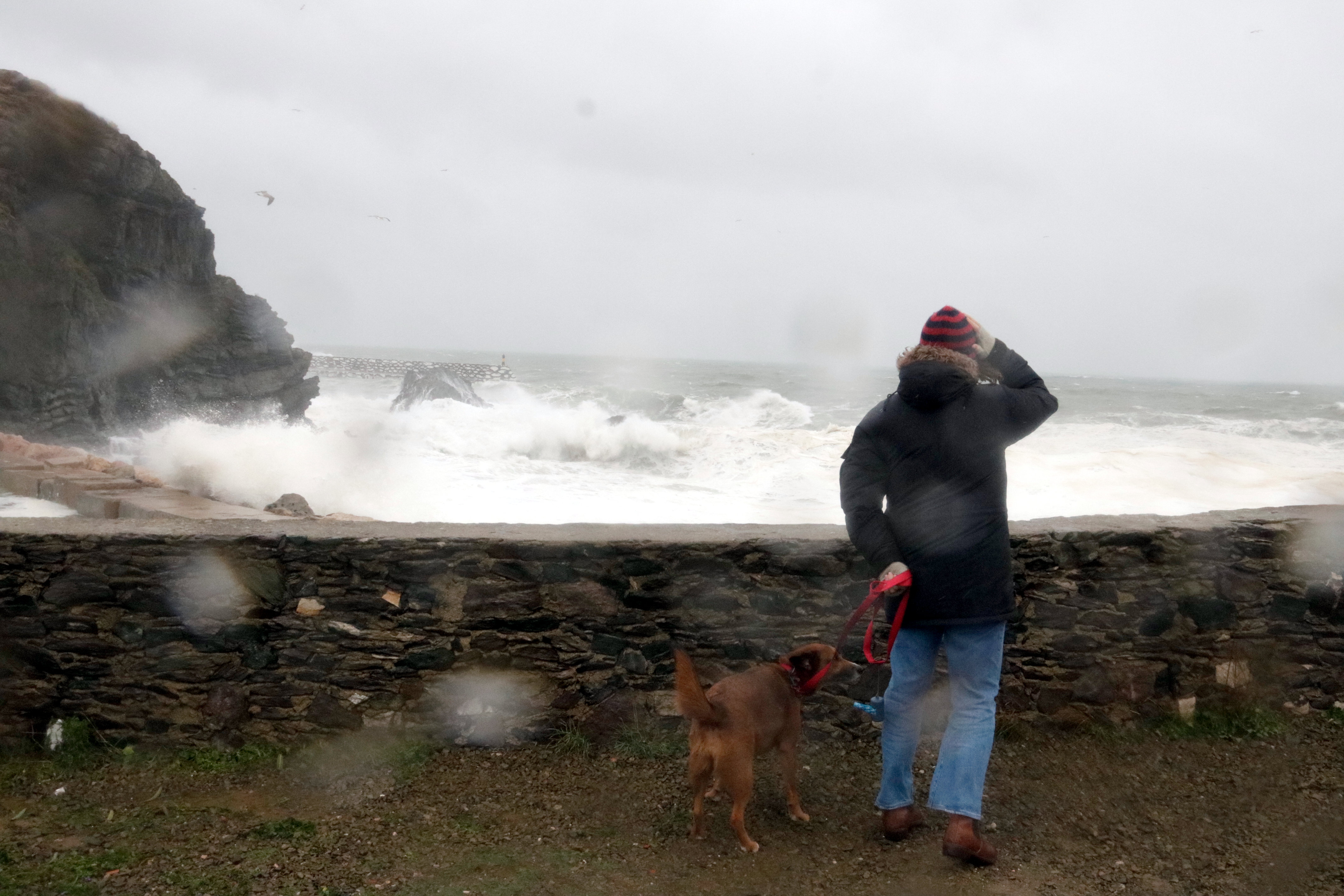 El temporal de lluvia y nieve ya suma registros de entre 40 y 60 litros ...