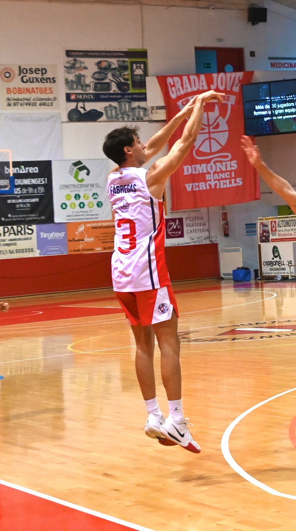 El CB Valls renova Guillem Fàbregas